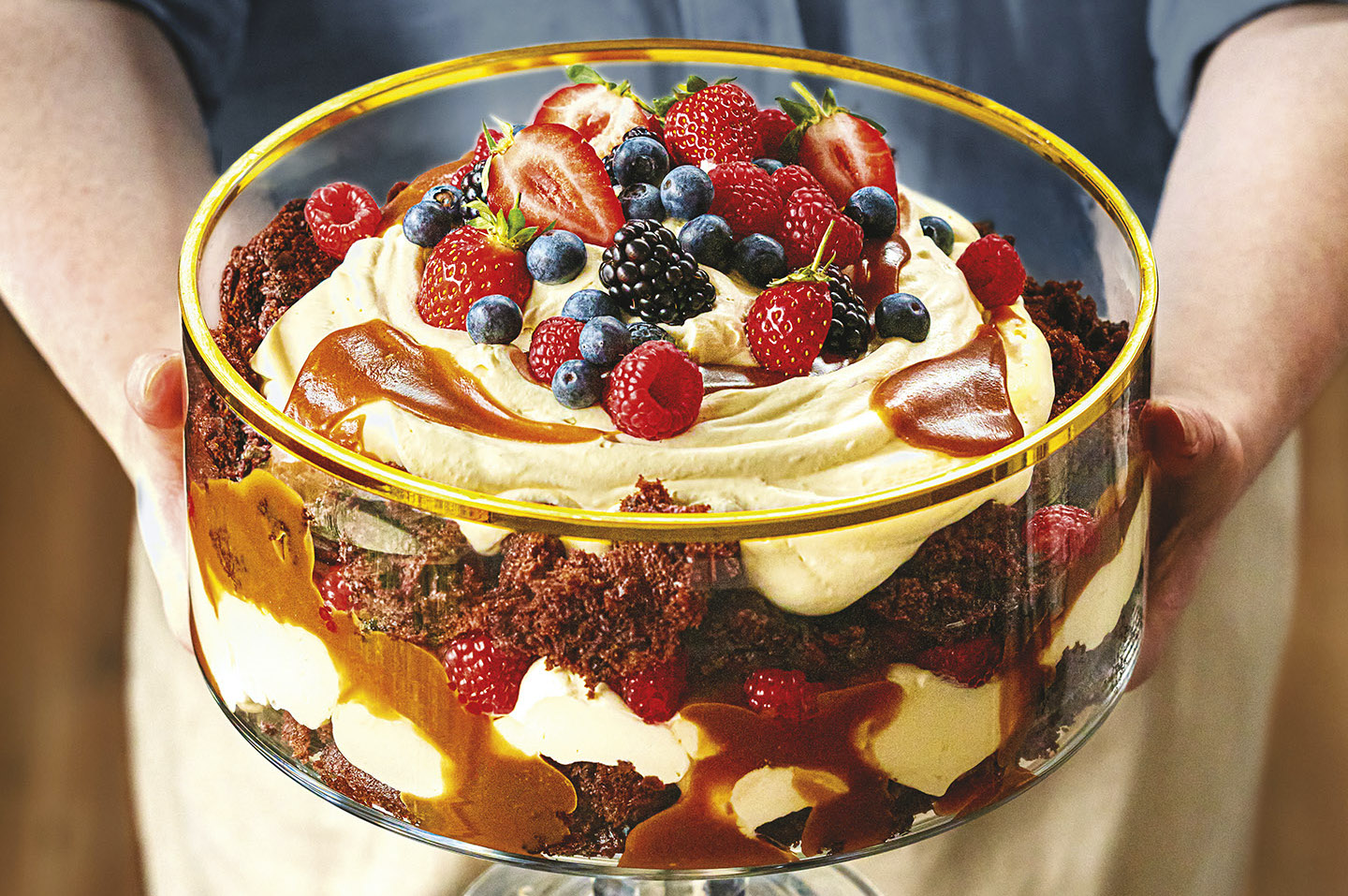 Leftover Christmas cake ideas | myfoodbook