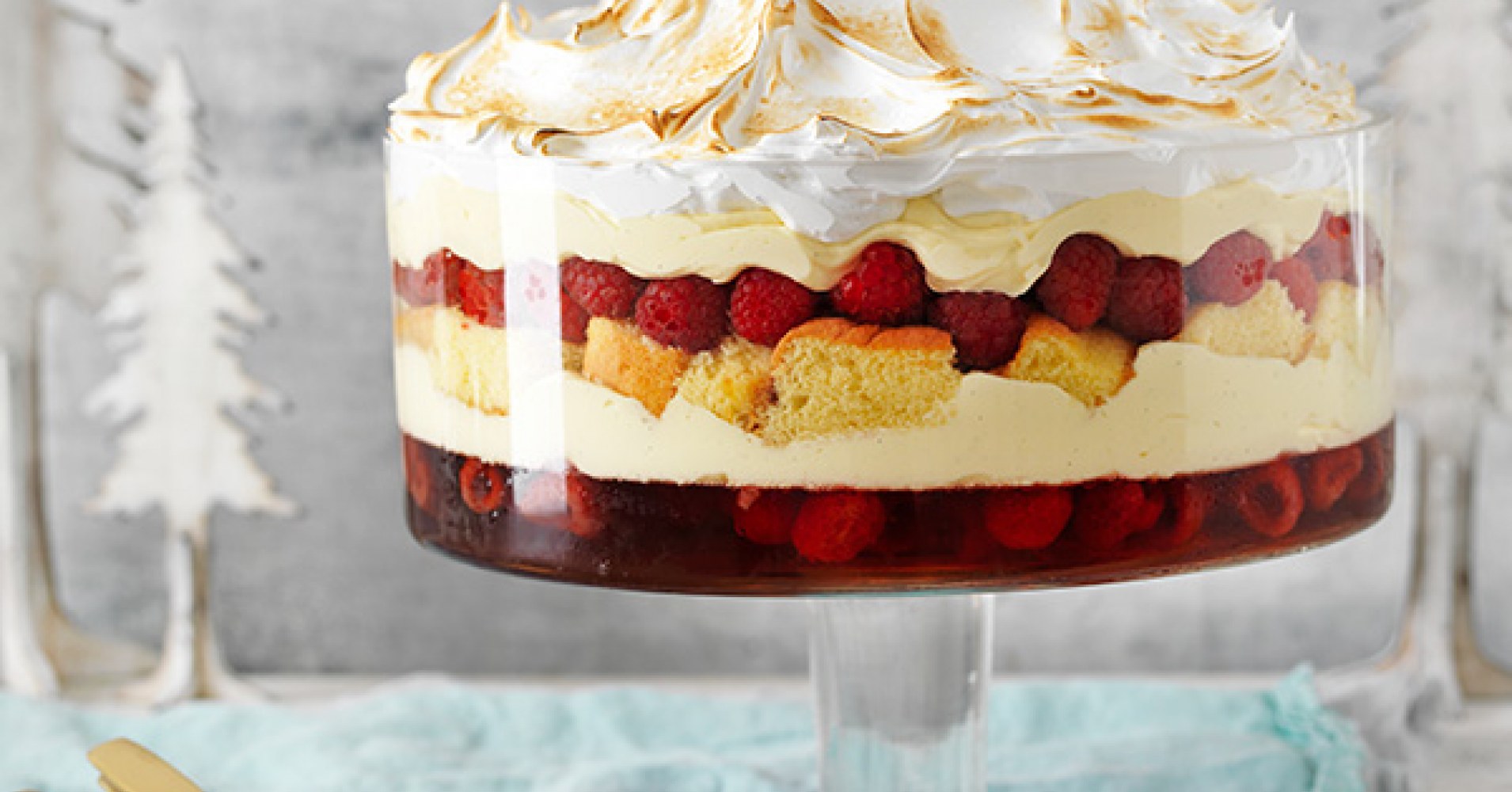 Tips for layering a show-stopping trifle | myfoodbook