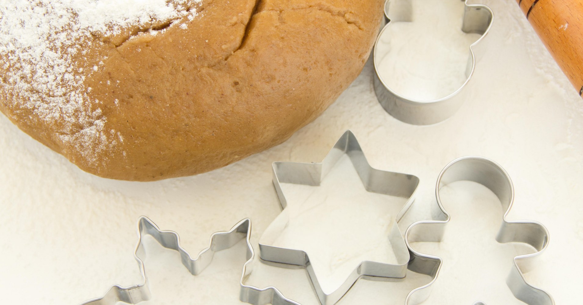 Basic Gingerbread Recipe | myfoodbook | Easy traditional gingerbread