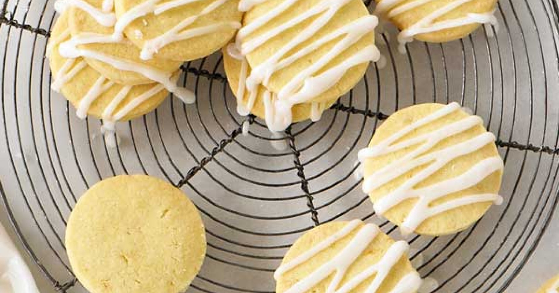 Lemon Shortbread Recipe | myfoodbook