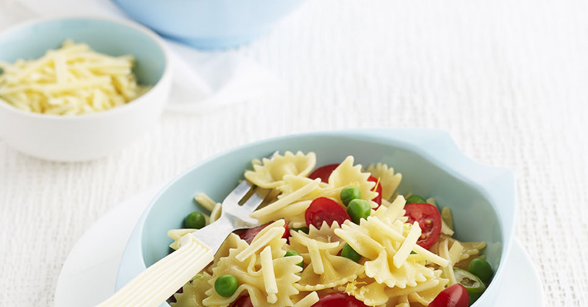 Pasta Bows with Peas and Cherry Tomatoes Recipe | myfoodbook