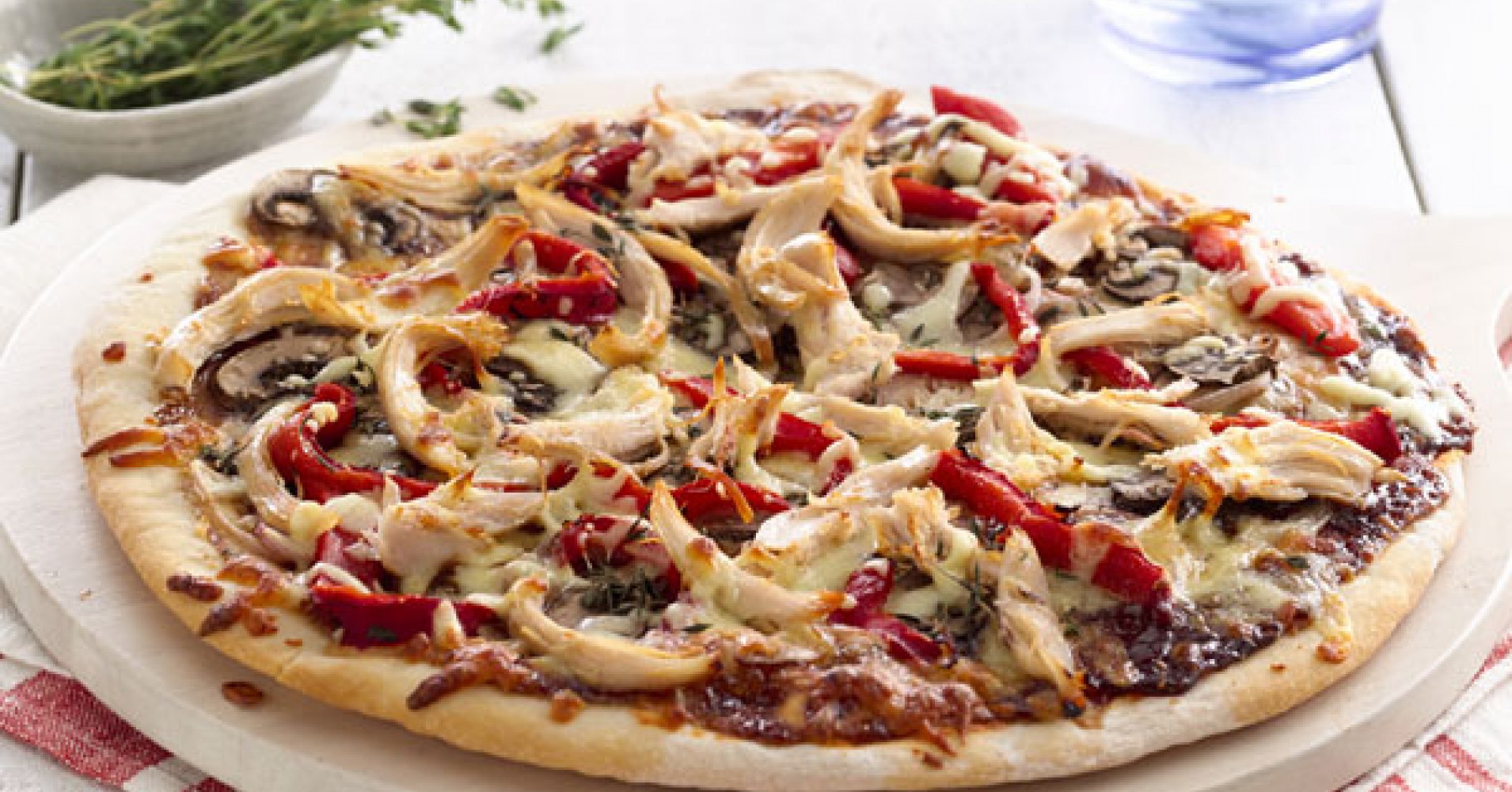 BBQ Chicken Pizza Recipe | myfoodbook