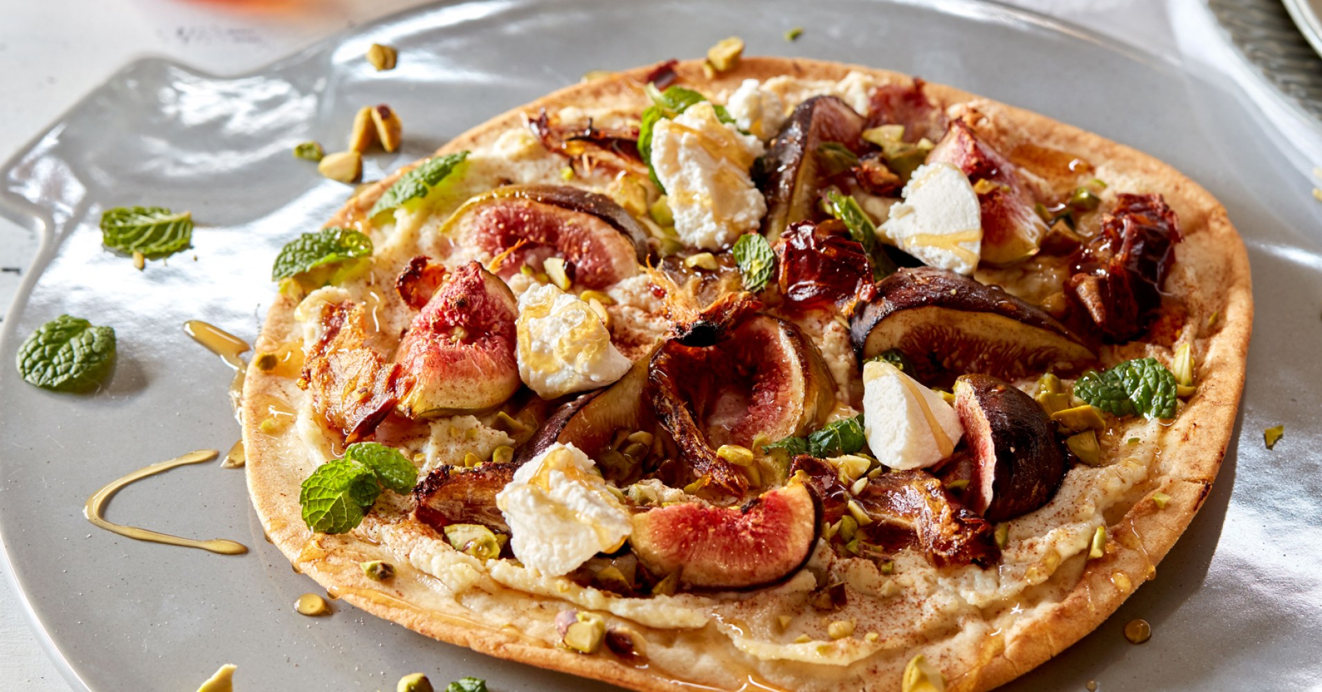 Fig, Ricotta Honey and Pistachio Sweet Pizza Recipe | myfoodbook
