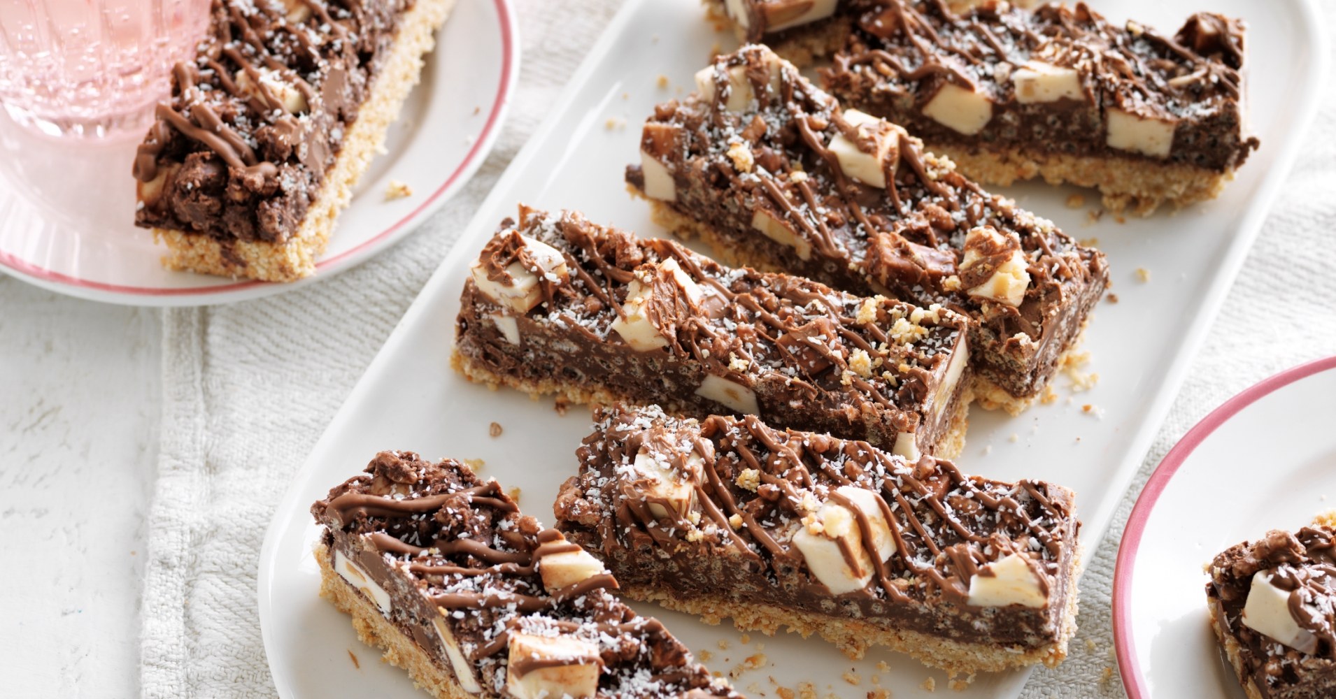 Summer Roll Crackle Slice Recipe | myfoodbook