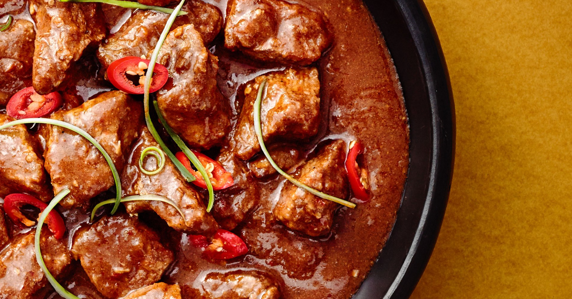 Easy Vindaloo Recipe | myfoodbook | How to make Beef Vindaloo