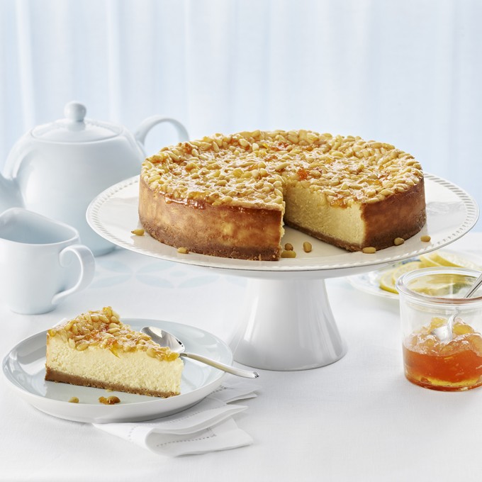 White Chocolate Cheesecake Recipe | myfoodbook | Philly Cheesecake Recpies