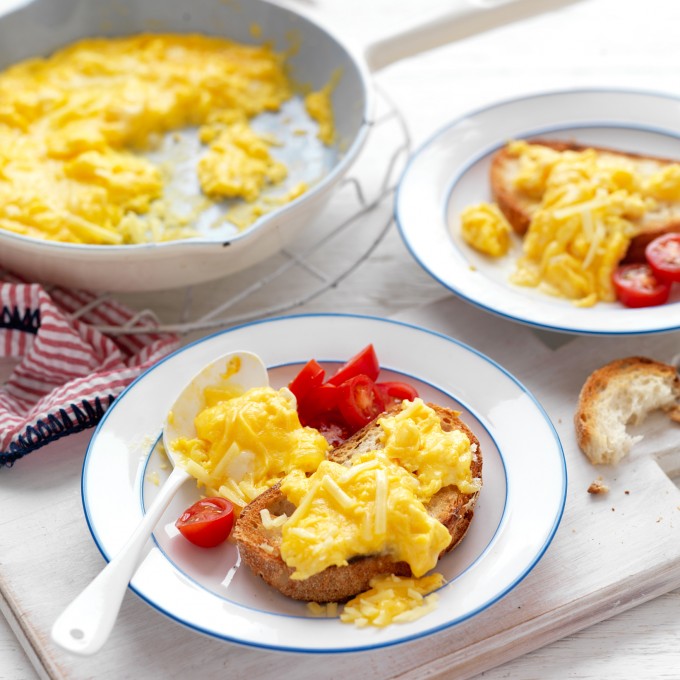 Brain-food Cheesy Scrambled Eggs Recipe | myfoodbook | Egg recipes for kids