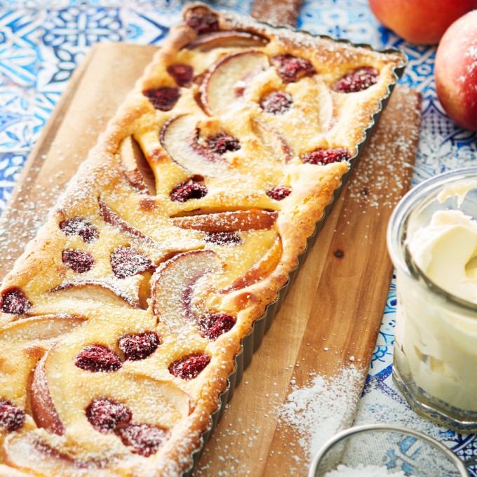 Nectarine and Raspberry Tart Recipe | myfoodbook